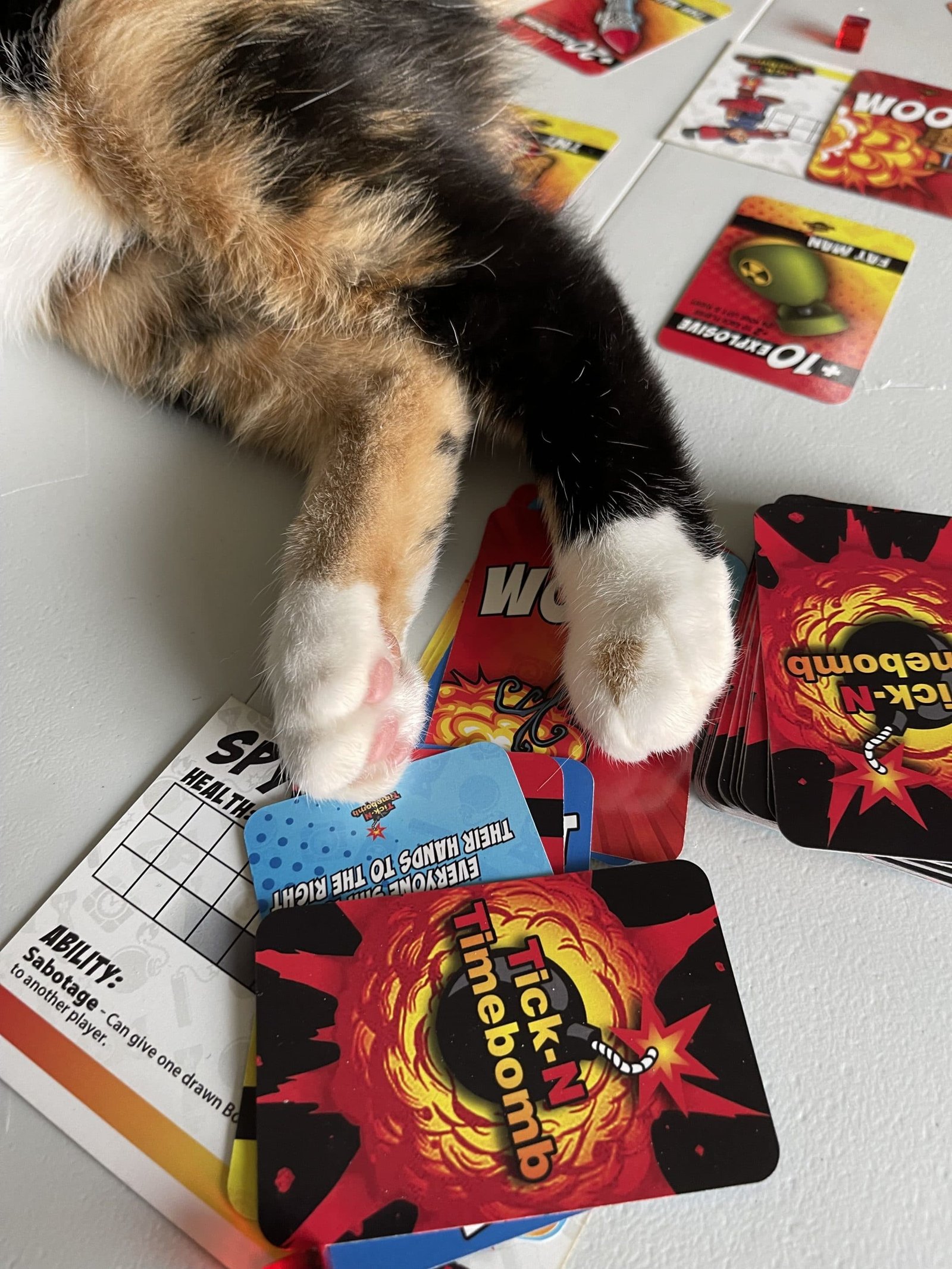 Tick-N Timebomb Card Game Review - Geek to Geek Media